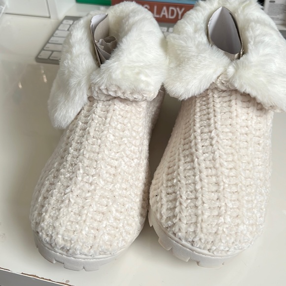 Avon | Shoes | Fluffy White Ankle Slippers | Poshmark